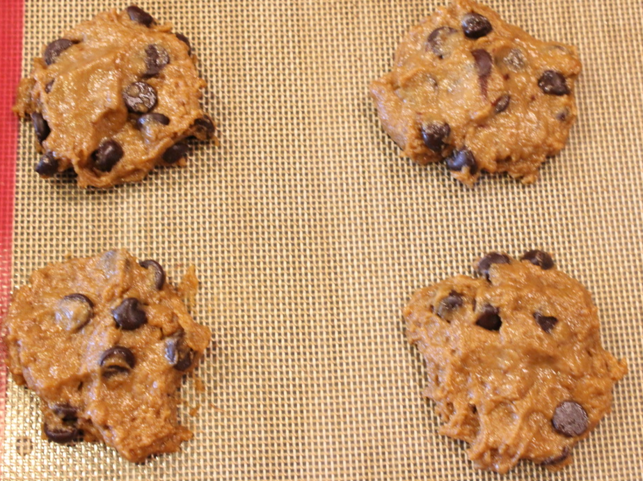 Healthy Vegan Dark Chocolate Chip Cookies - Simply Plant Based Kitchen